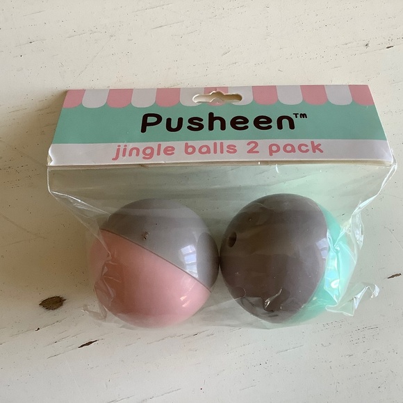 Pusheen | Cat | New Pusheen Cat Pack Of 2 Jingle Balls Exclusive Items ...